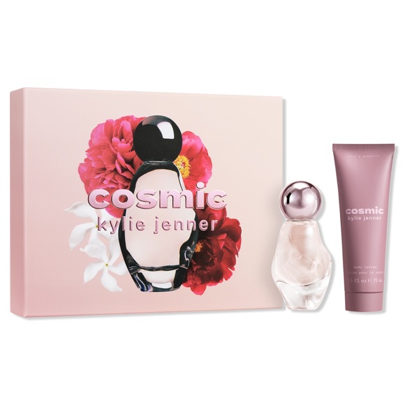 Kylie Cosmetics | Makeup | Cosmic Spray Body Lotion Gift Set | Poshmark